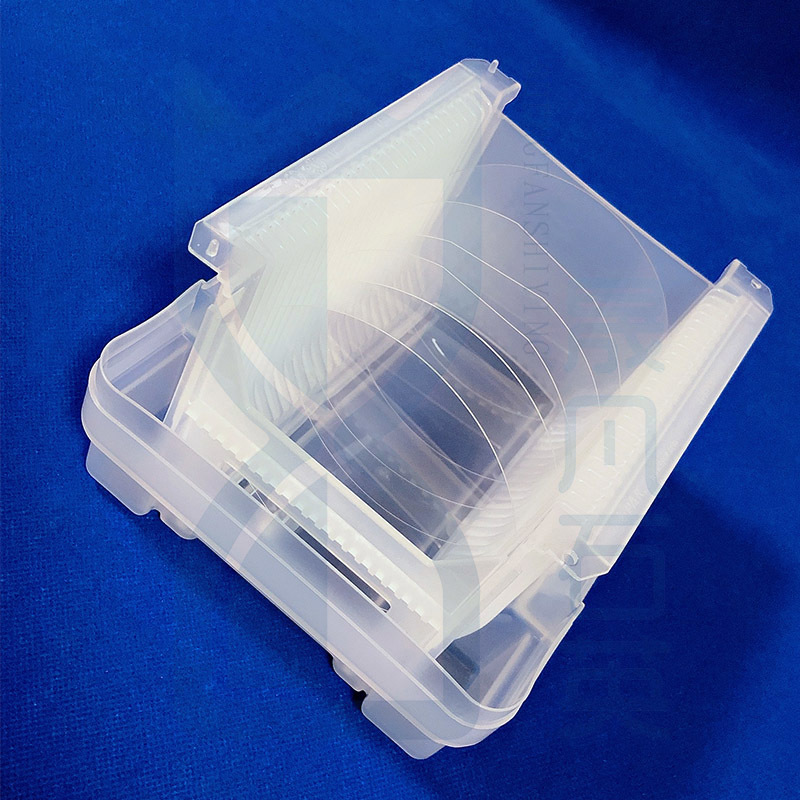 High-transparency transparent quartz wafers are used for quartz boats ...